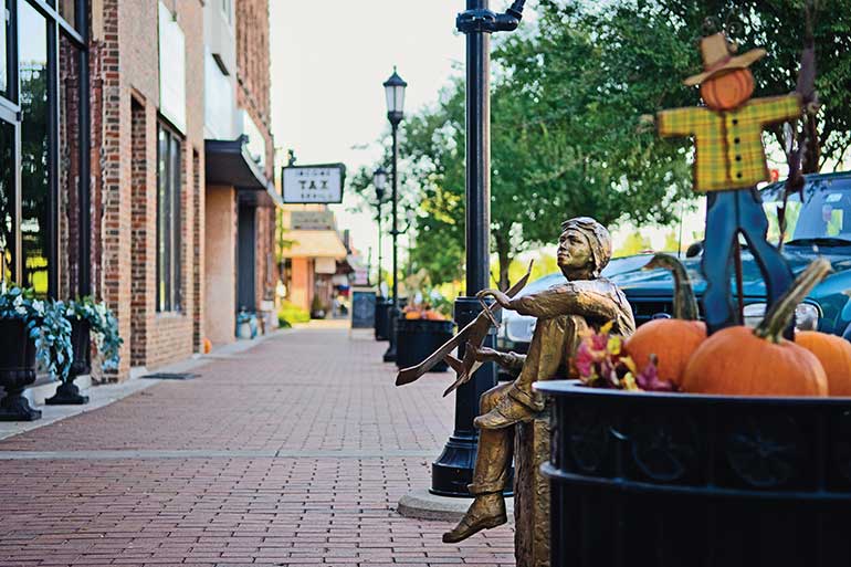 Edmond Oklahoma Business & Industry - Town Square Publications