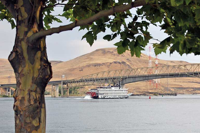 Umatilla Oregon - Rich History and Culture - Town Square Publications